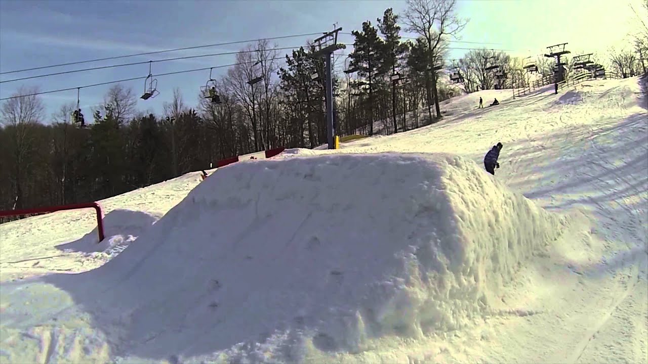 Boler Mountain Snowboarding 2013 - YouTube