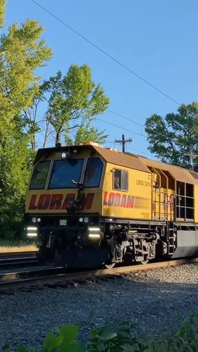 Loram Rail Grinder on the CSX Trenton Line - YouTube