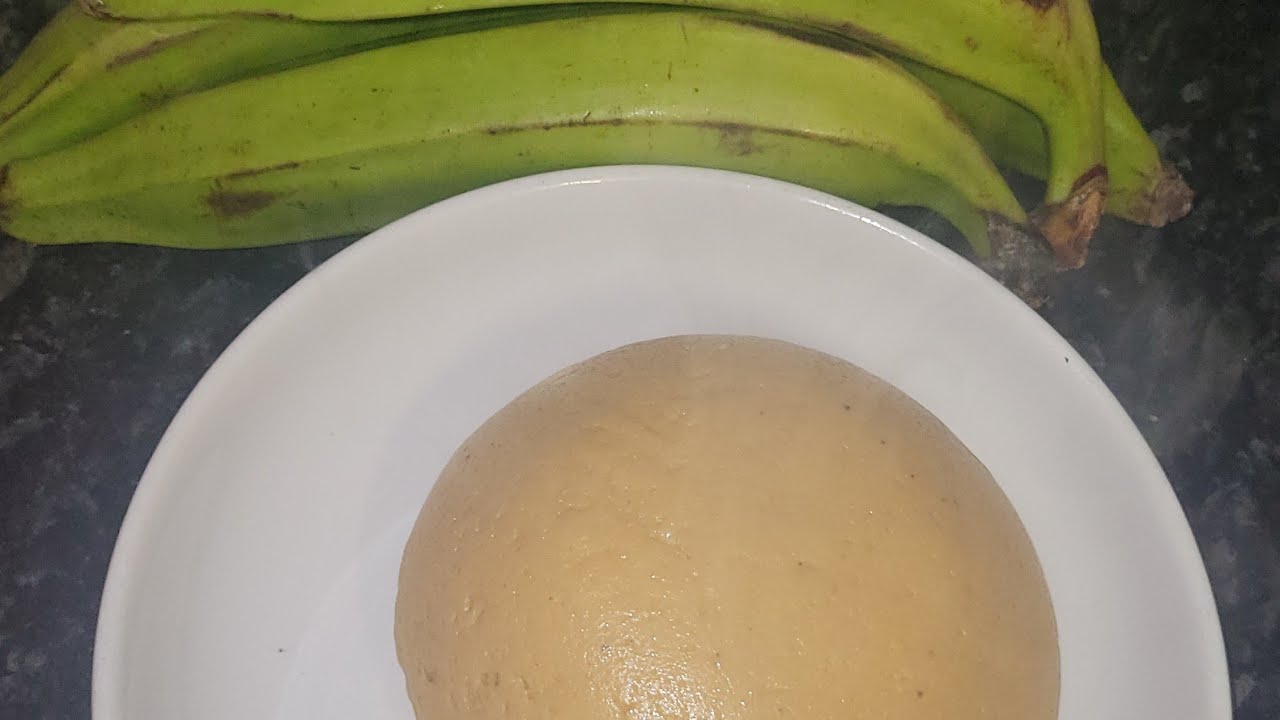 How to make fresh Plantain Fufu//Comment faire fufu ya Makemba - YouTube