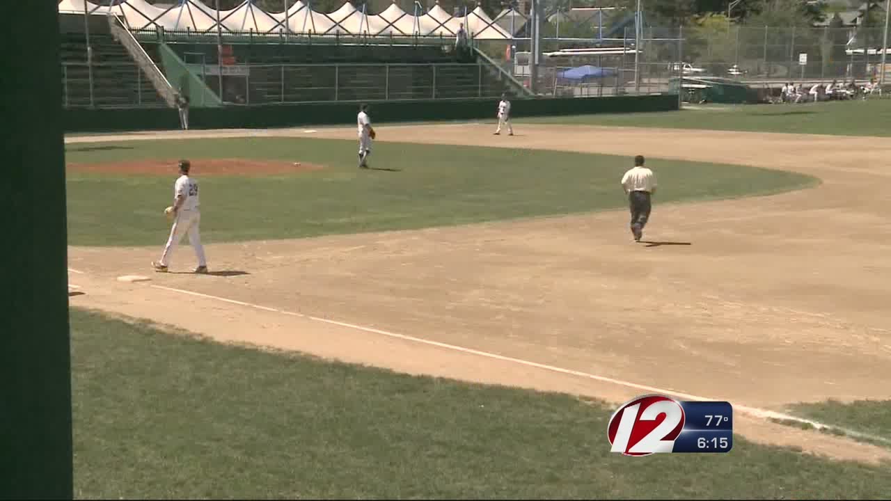 Abbott throws out first pitch - YouTube
