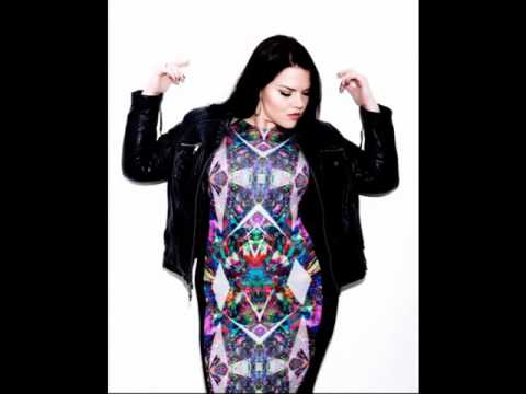 artı boyutu modeli 163, Sophia Brad, büyük ve güzel bir kadın, tam rakam, kıvrımlı