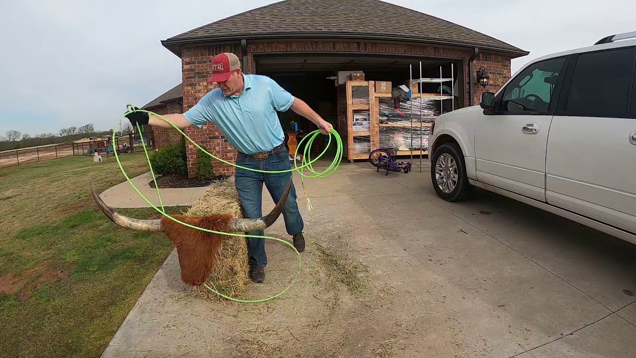 E1_Roping Big Horns: Getting back at it - YouTube