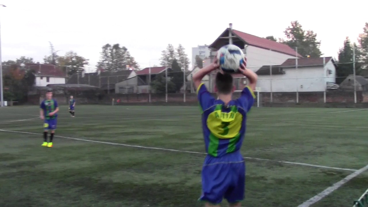 FK Altina - UFK Studentski grad (mladji pioniri) - YouTube