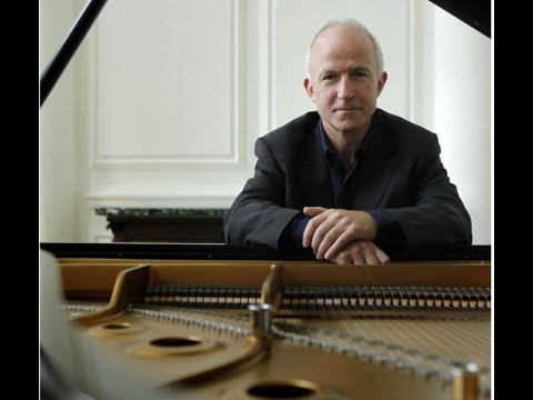 Hugh Tinney (2015 Dublin) - Gerald Barry Piano Concerto - YouTube