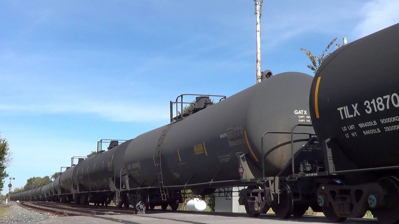 Ethanol and Oil Trains on CSX Railroad - YouTube