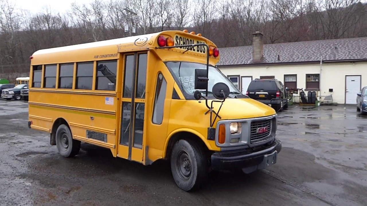 2001 GMC 3500 Mini School Bus - TRO 0329192 - YouTube