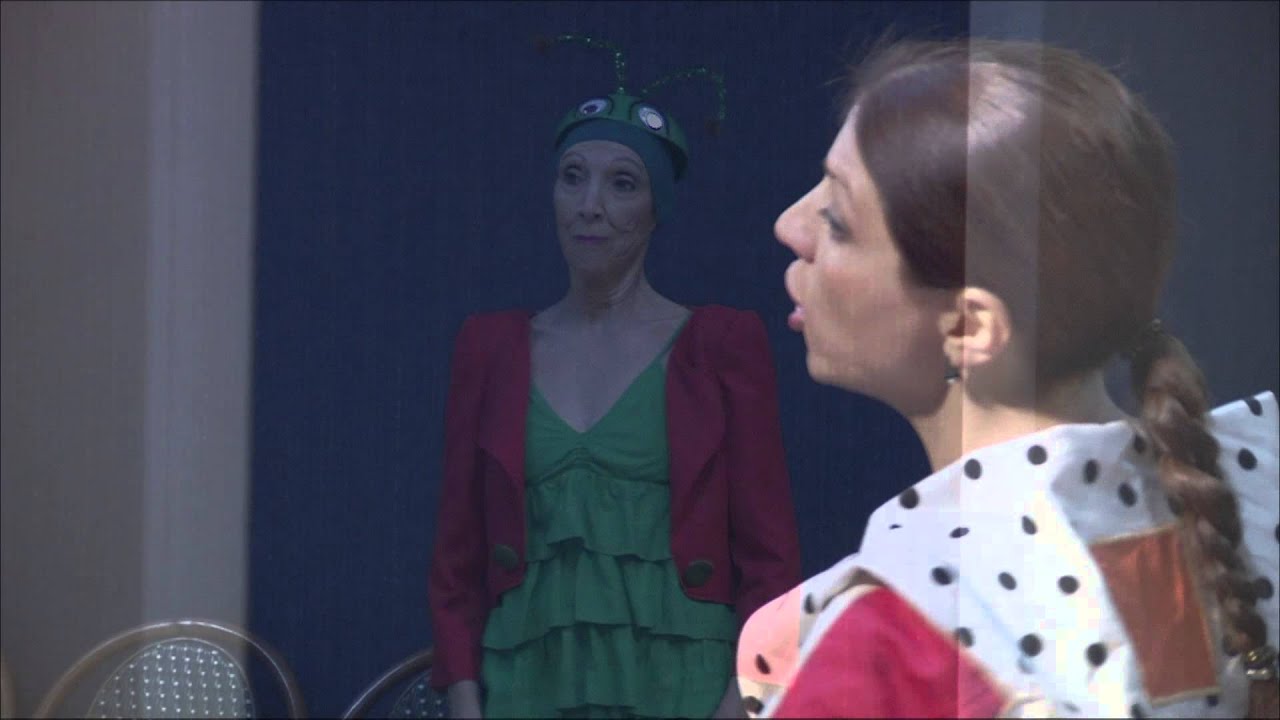 Cri Cri, El Grillito Cantor - YouTube