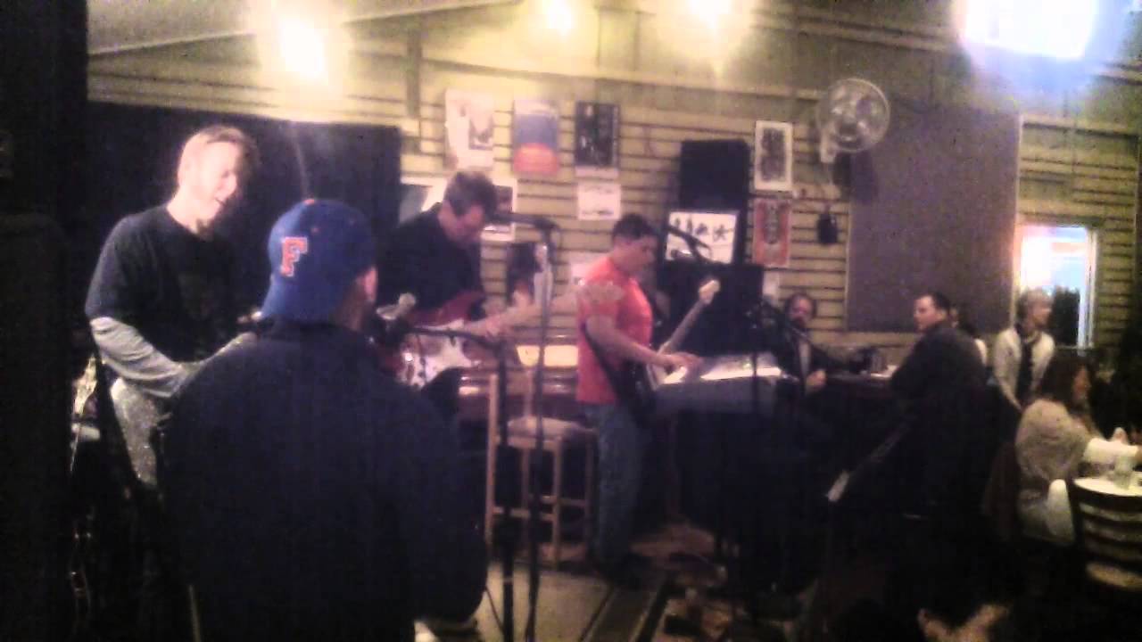 Triosaurus - Blues Newberg - Shorty's - YouTube