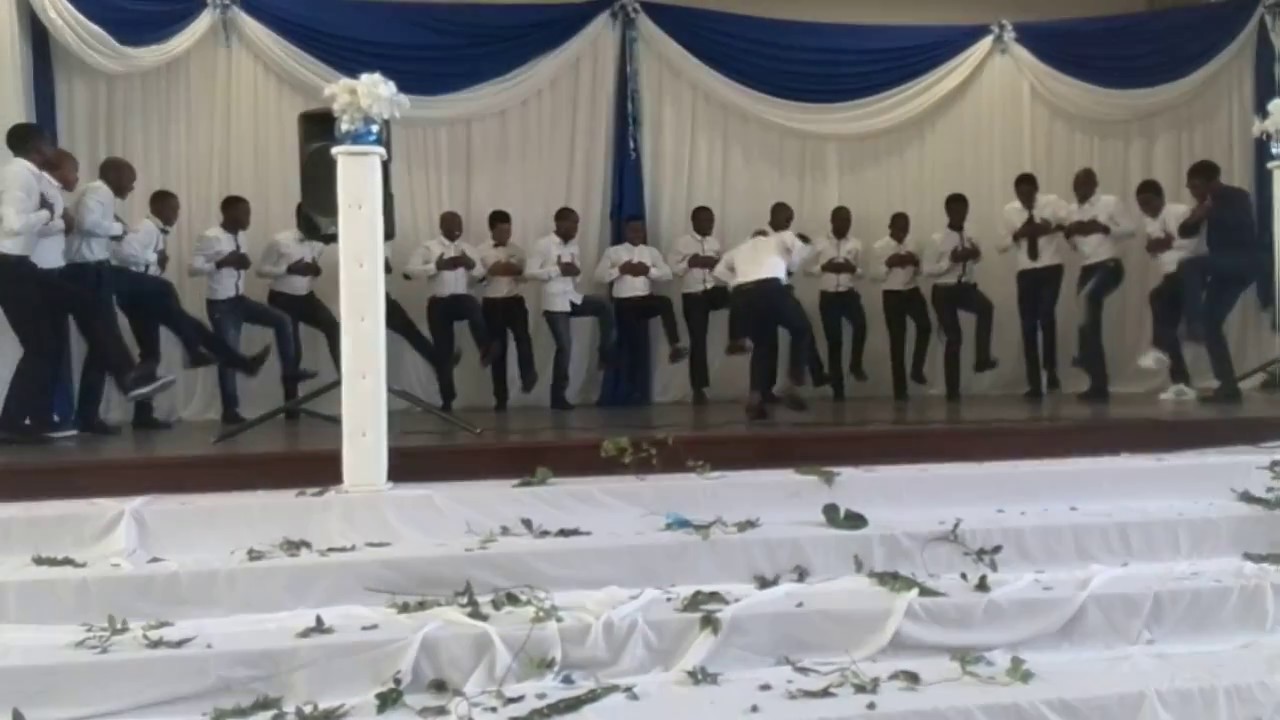 DUT Riverside Ecotourism students singing - Romeo - YouTube