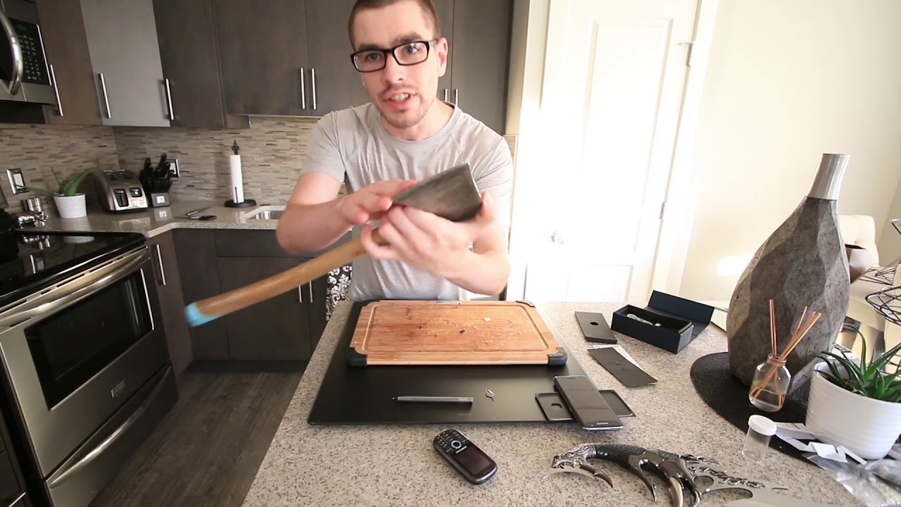 How to cut a micro SIM card into a nano SIM card - YouTube