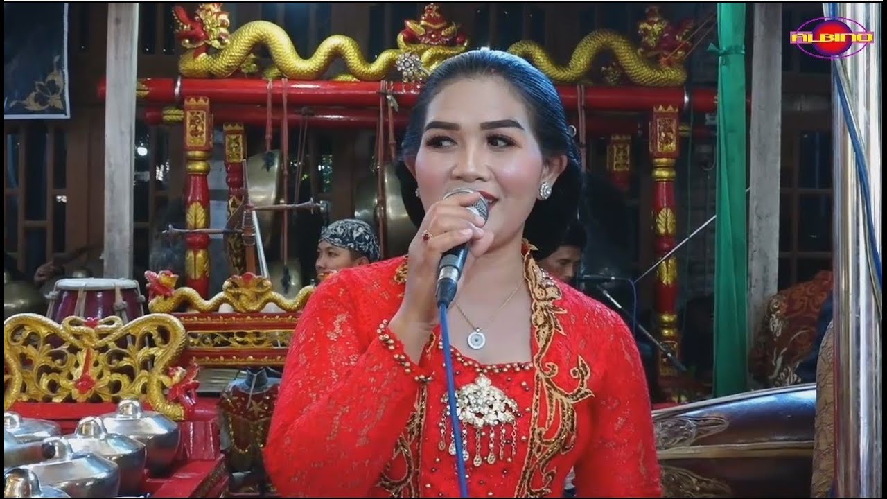 GAGAD ENJANG...TITIP TRESNO // WISNU LARAS - YouTube