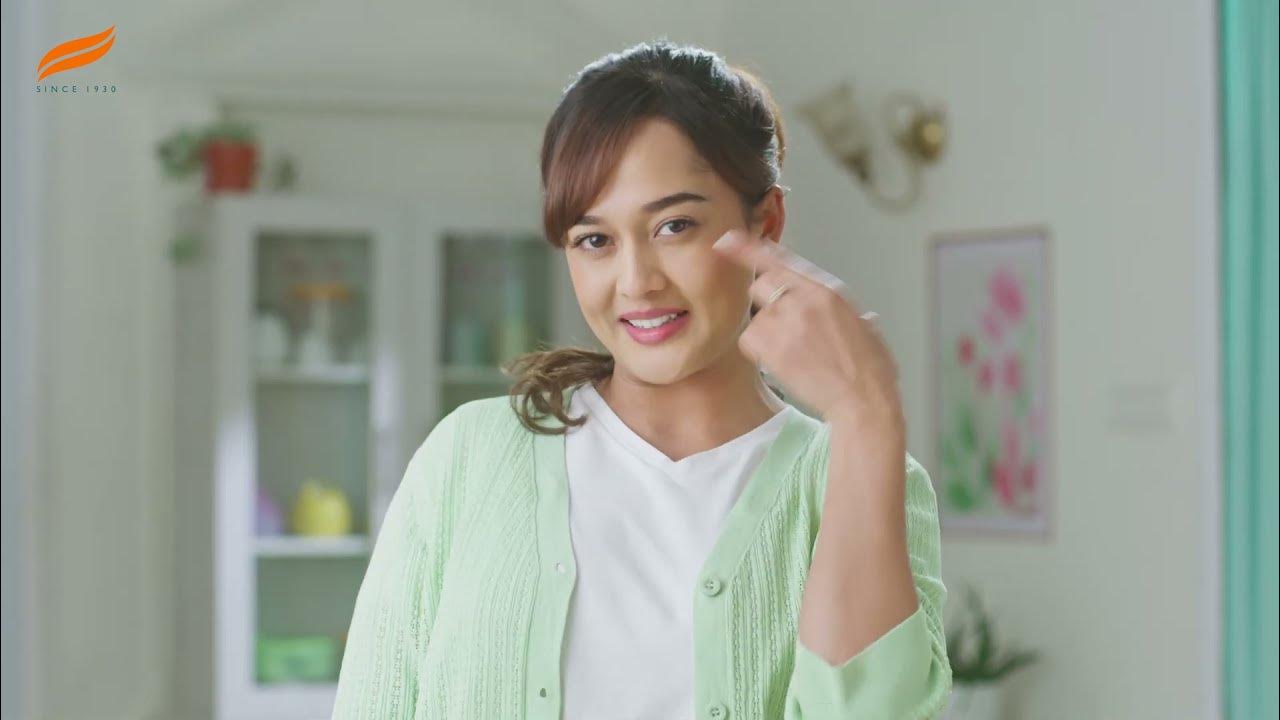 Himalaya Aloe Vera Moisturizing Face Wash Morning TVC - YouTube