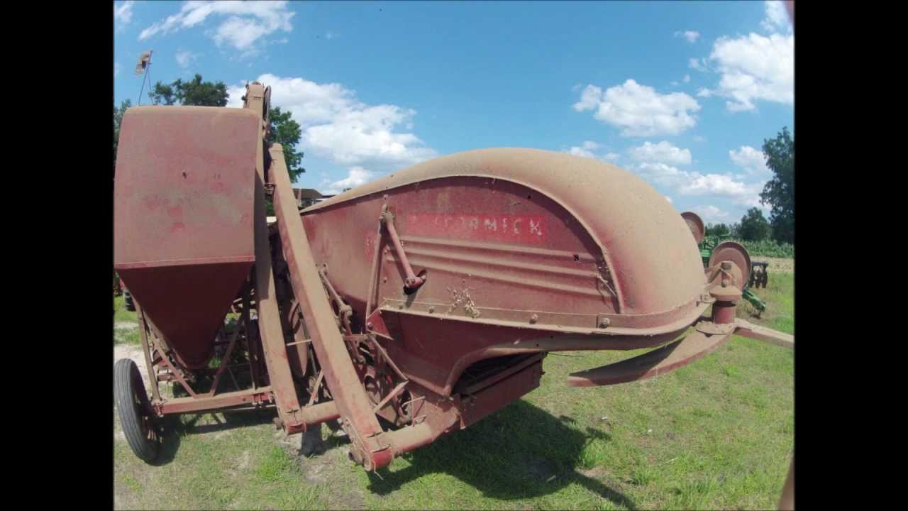 1950 McCormick 52R Combine - YouTube