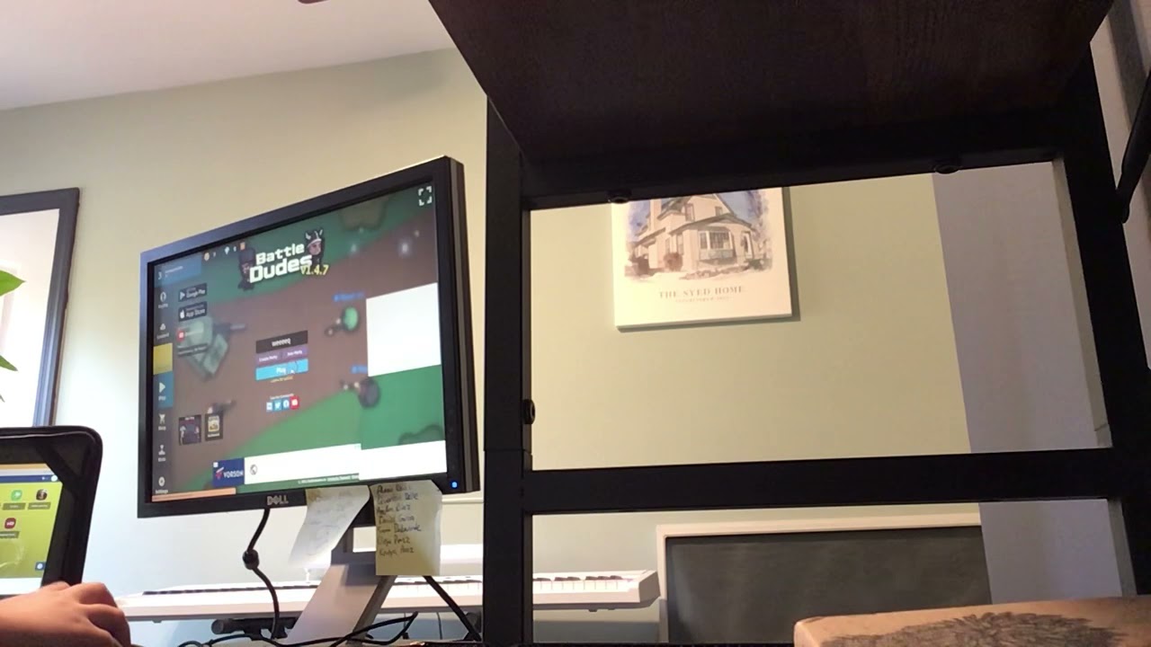 Battle dudes on a really bad school computer lol - YouTube