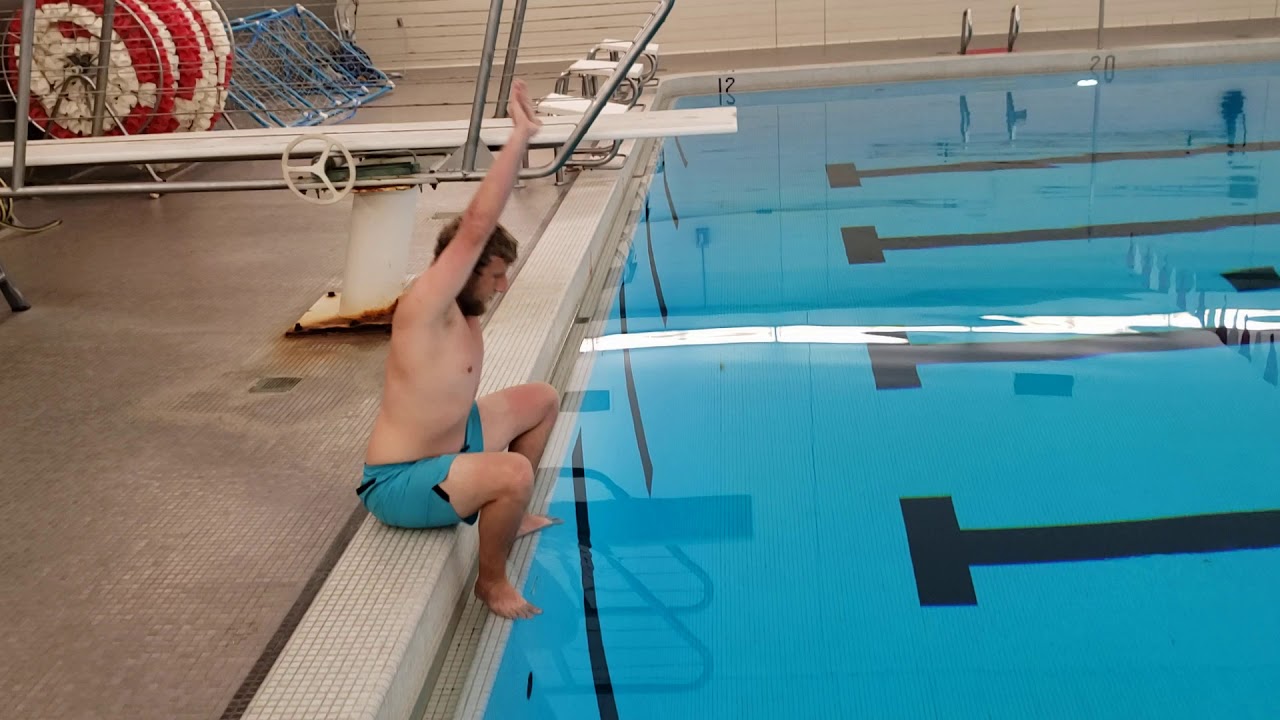 Lamar Aquatics Seated Headfirst Entry - YouTube
