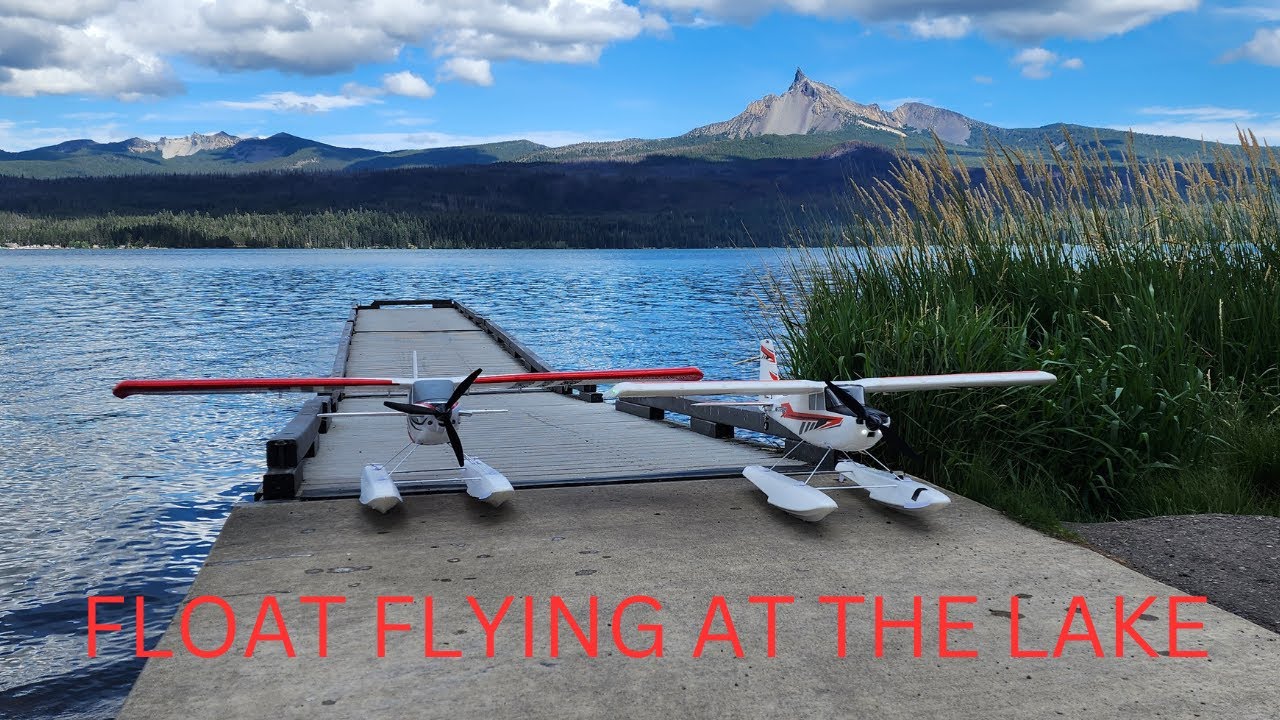 Float flying at the lake - YouTube