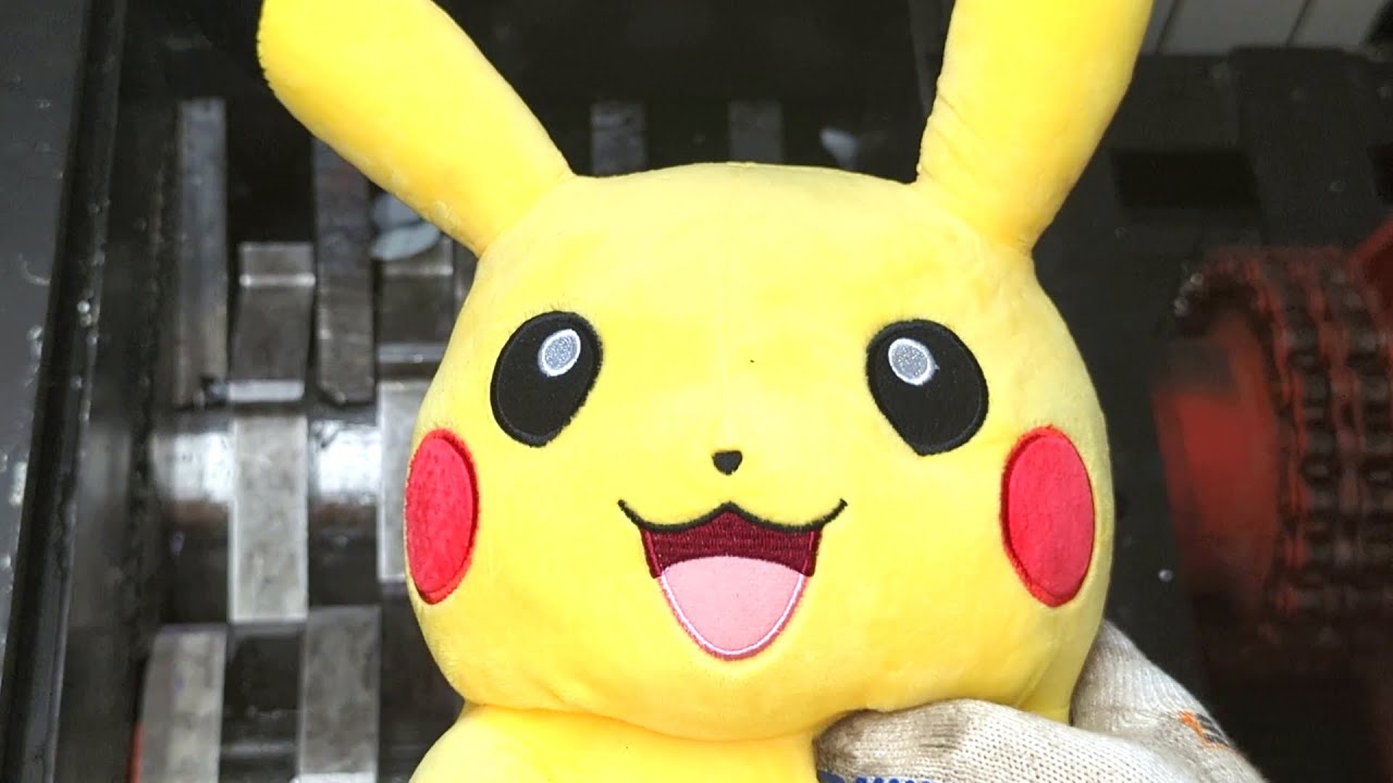 Shredding Pikachu Toys & Insane Wood Cracks! Satisfying Destruction ...