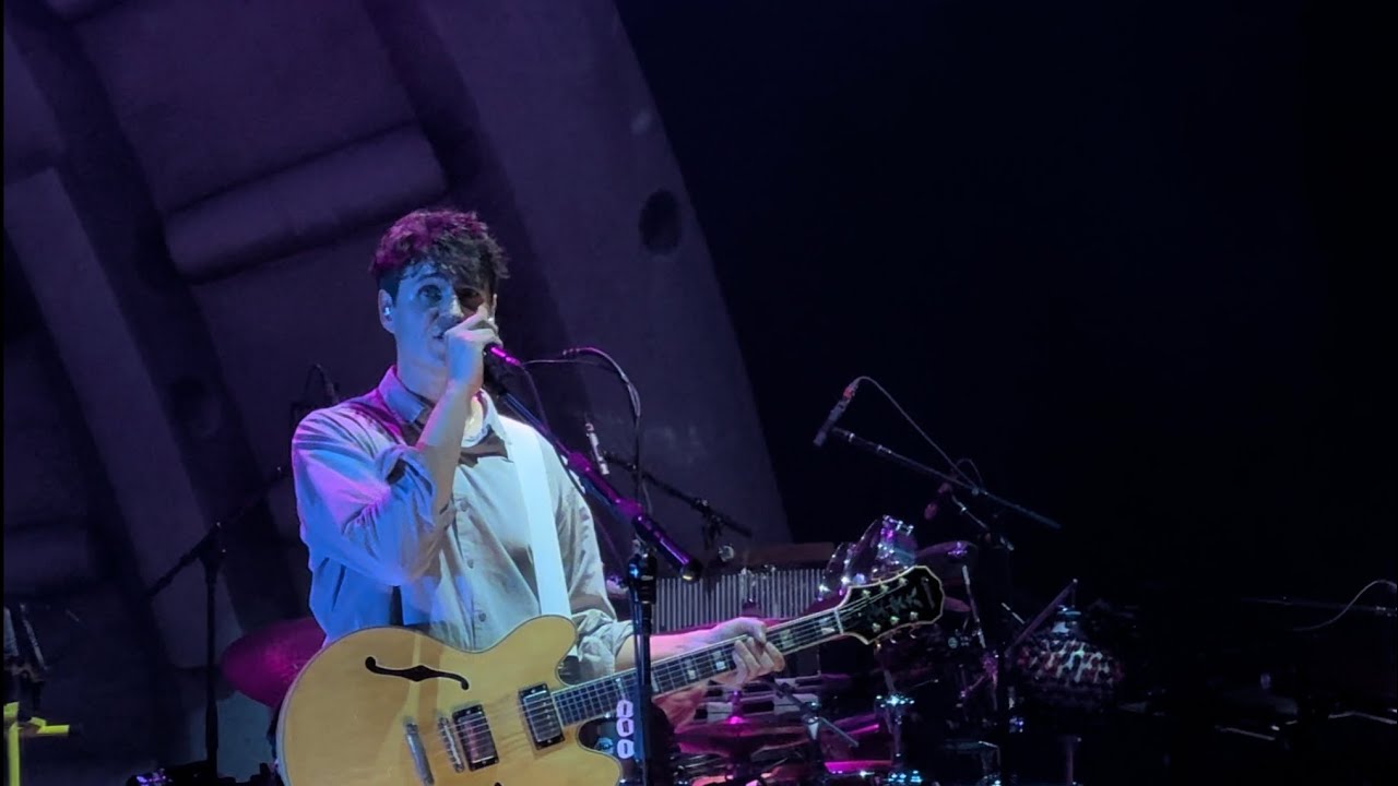 Vampire Weekend - M79 (Live in Cincinnati) - YouTube