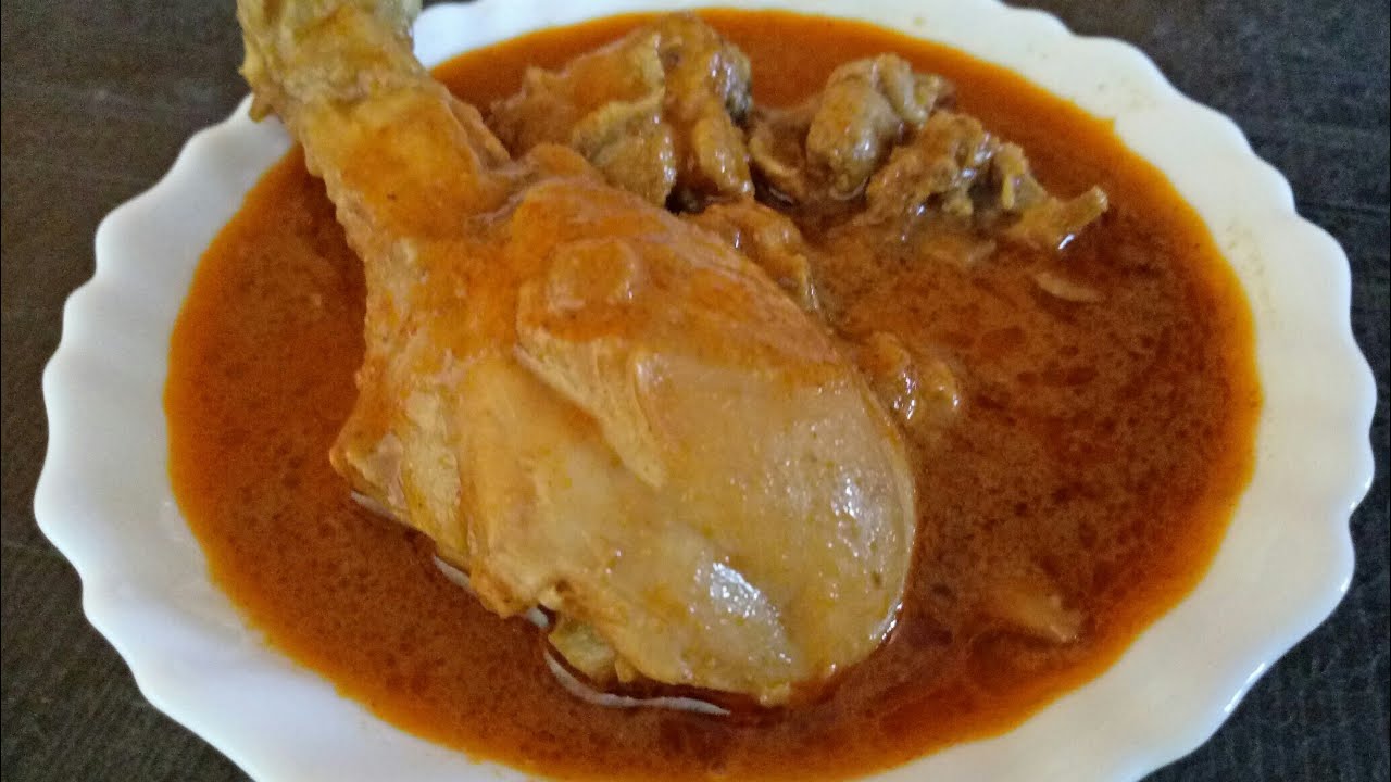 Varhadi Chicken Curry | Swaabeli's Kitchen Pune - YouTube