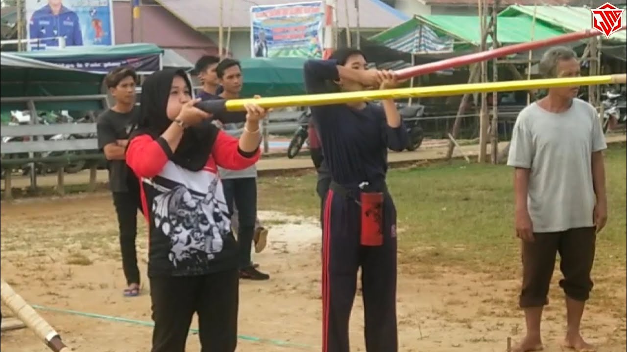 blowgun | sumpitan kalimantan | lomba menyumpit - YouTube