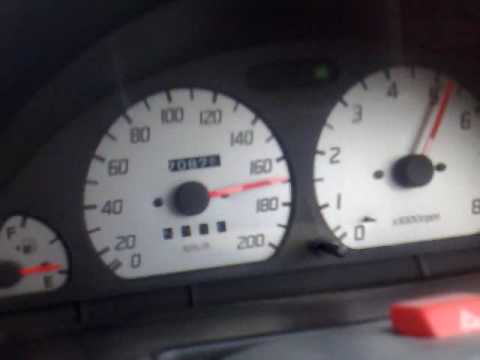 Suzuki Cultus on 180km/h at hyderabad karachi super high way - YouTube