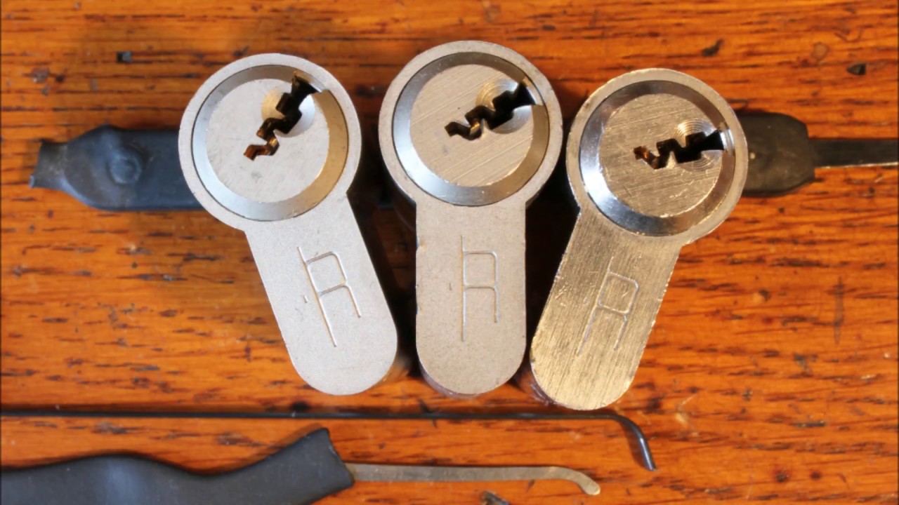 Crochetage cylindre Rubis (EVVA DPS) - YouTube