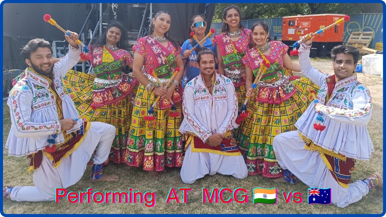 ABCD group performing ગુજરાતી ગરબા At MCG 🕺 🇮🇳vs🇦🇺 (day 2) - YouTube