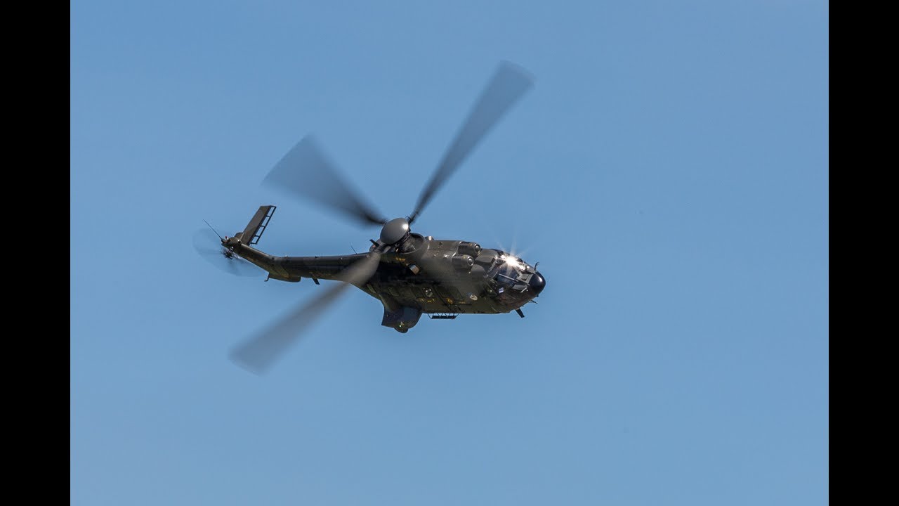 Helichallenge 2017 Super Puma Display Team - YouTube