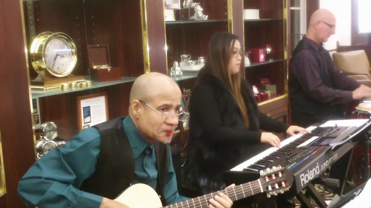 Latin-jazz, TRIO, Autumn Leaves, merengue-jazz, 11-11-2017, "Camelia ...