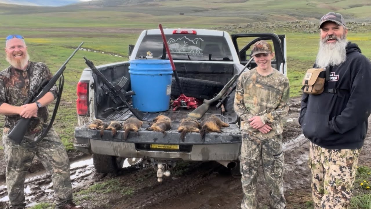 ROCK CHUCK INVASION! - YouTube