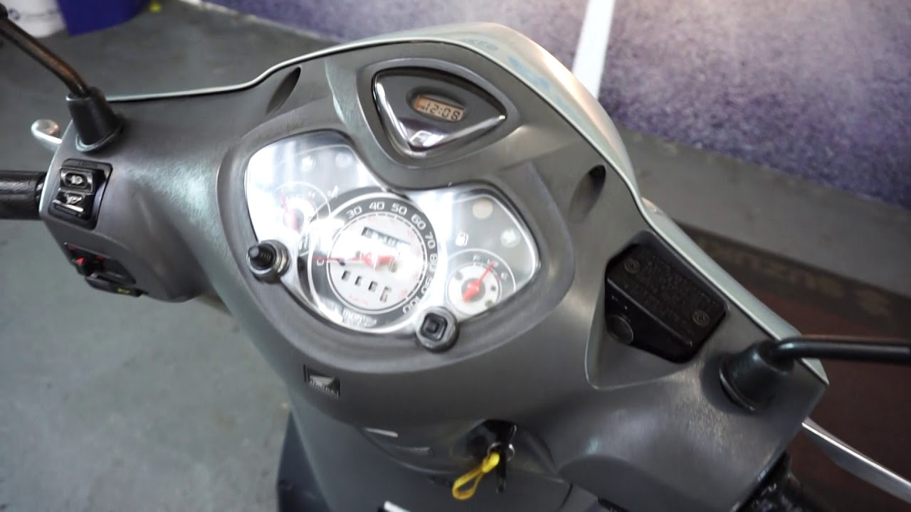 MOTORBIKES 4 ALL REVIEW HONDA PES 125 2008 FOR SALE - YouTube