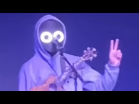 Boywithuke heart of ice San Diego - YouTube