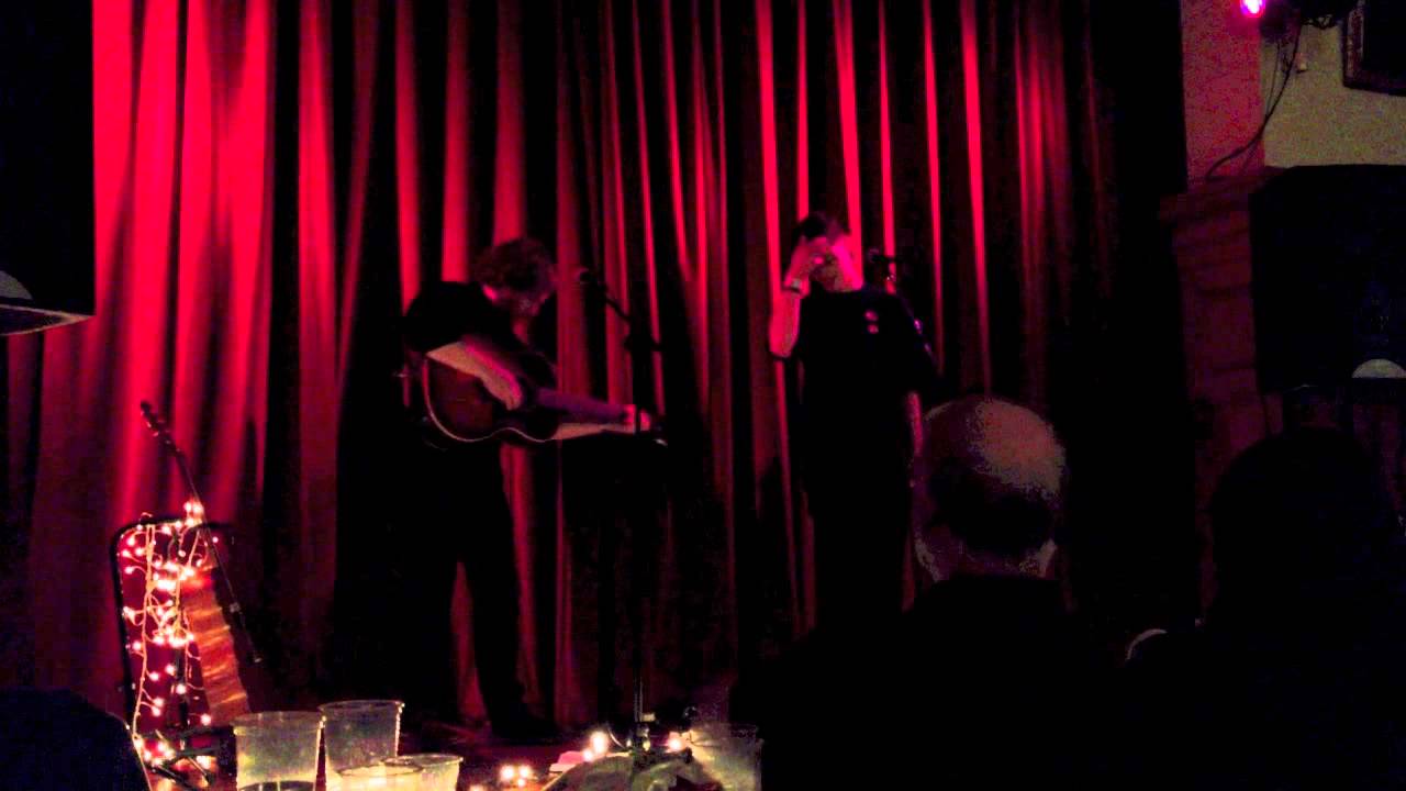 Andy Oliveri (ft. Sean Walker) - A Heart That Sings Can Never Bleed - YouTube