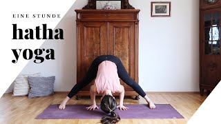 Vinyasa & Hatha Yoga | Berlin | Lena Zimmermann