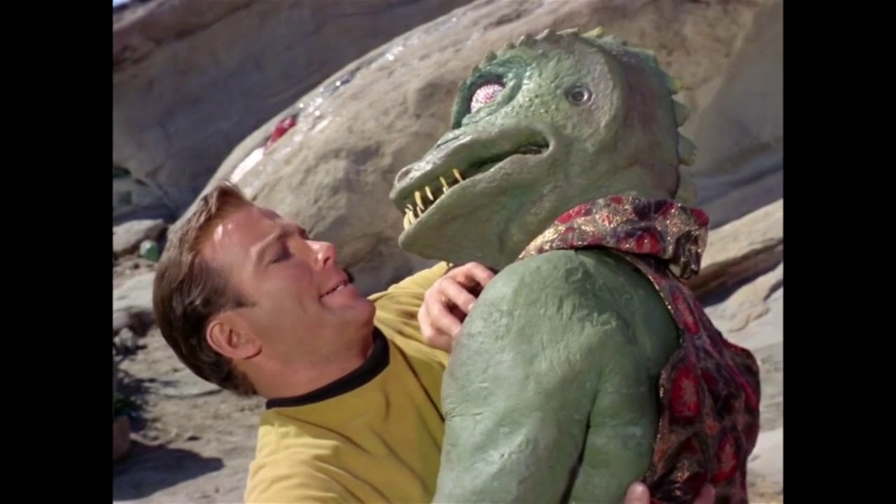Captain Kirk Best Fight Moves Compilation - YouTube