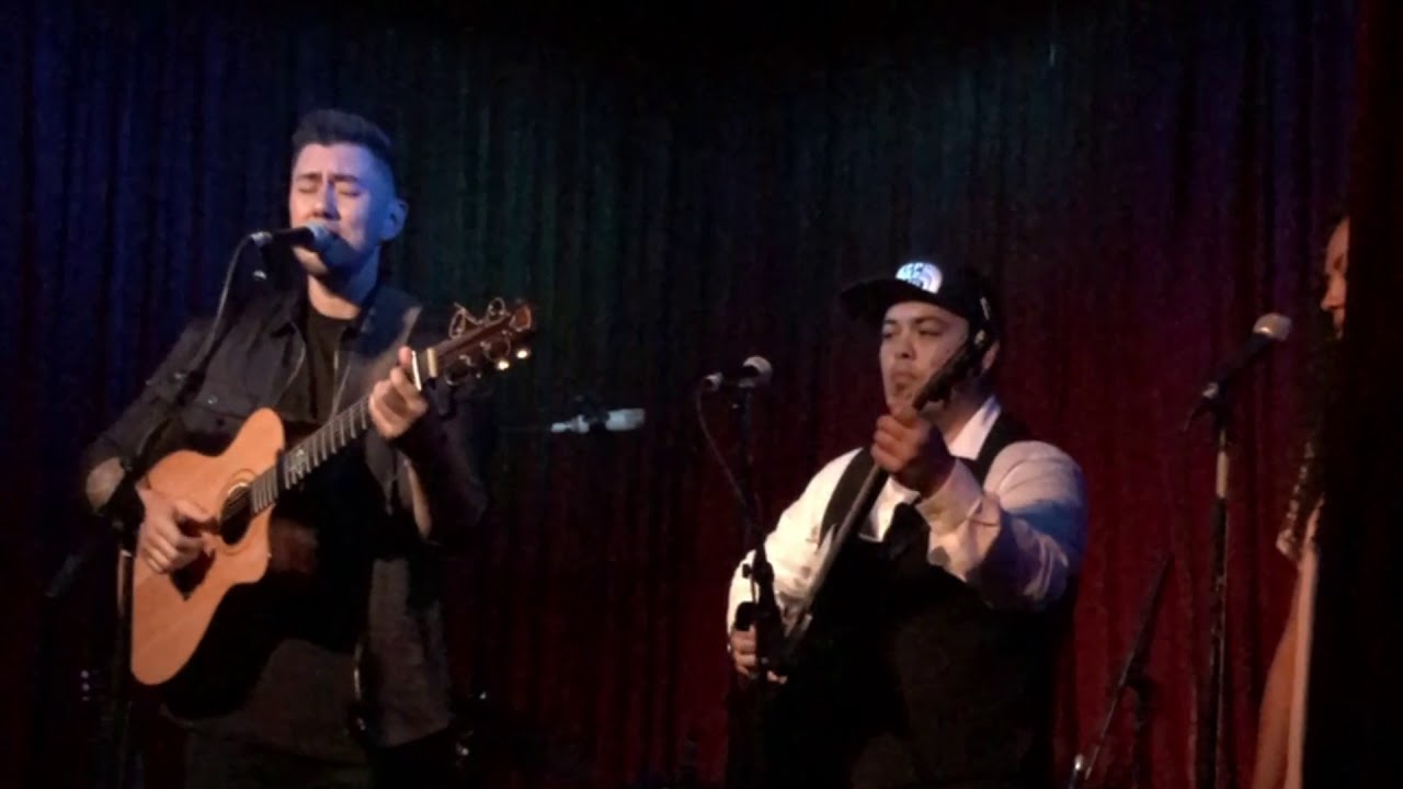 Justin Kawika Young - Slow Fade (Live @ The Hotel Cafe, Los Angeles, CA ...