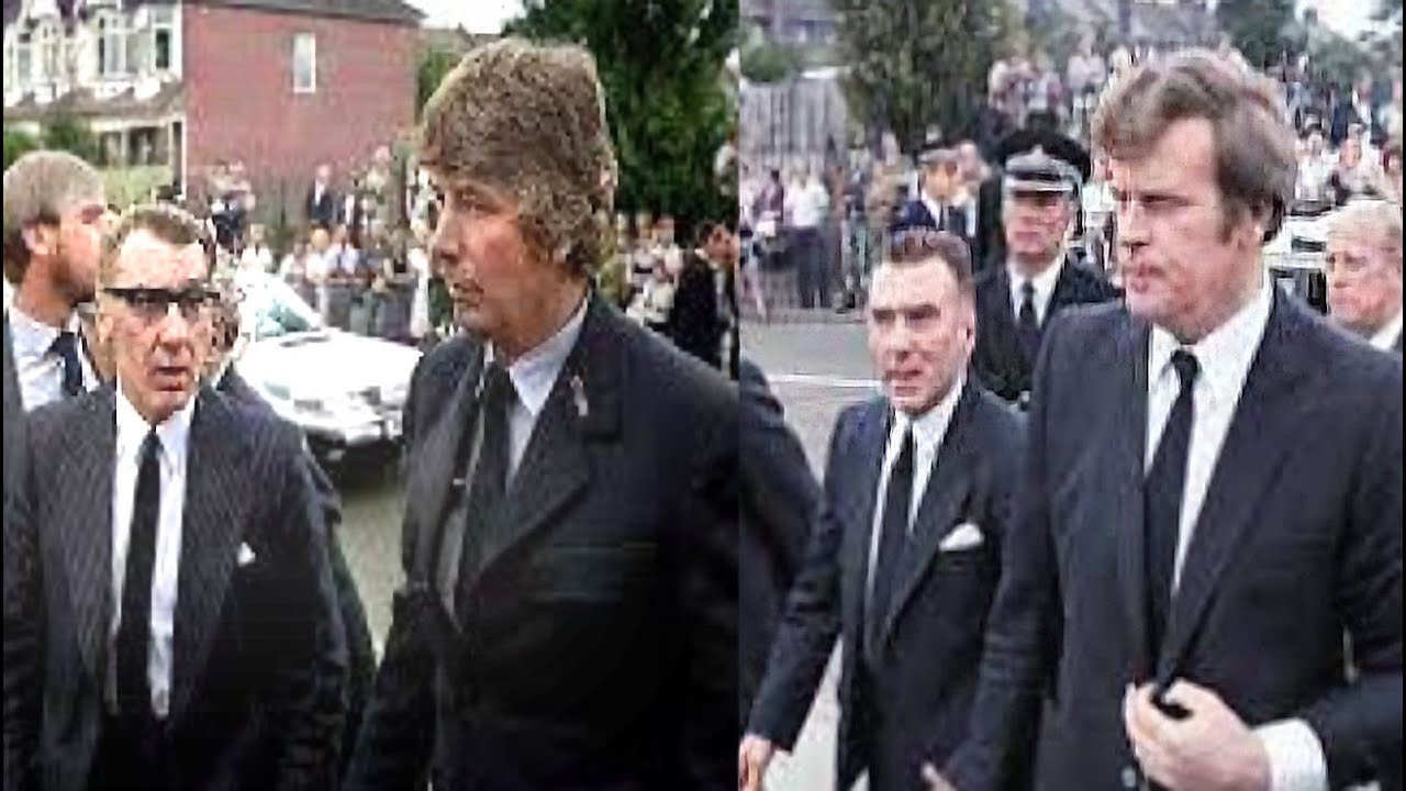 The Kray twins attend their mother Violet's funeral 11th August 1982. - YouTube