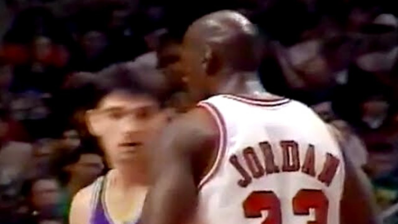 Michael Jordan GUARDING John Stockton- 95/96 Season - YouTube
