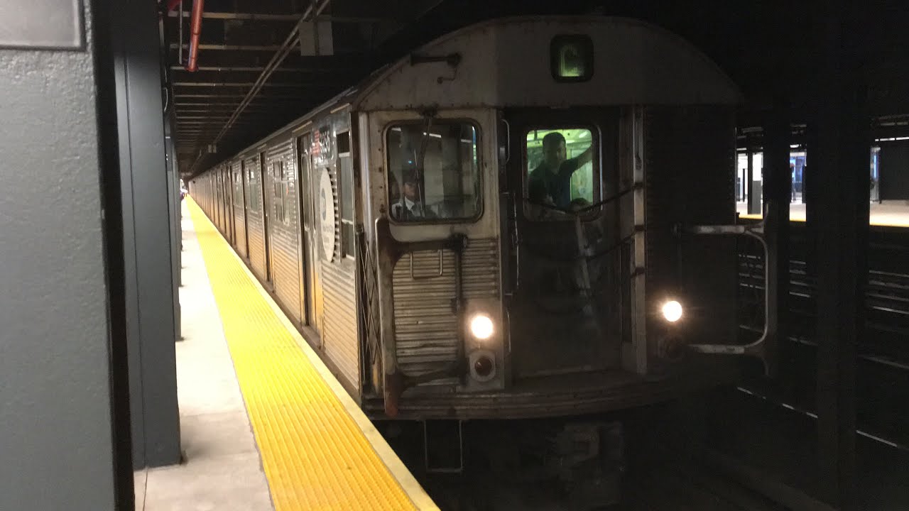 ᴴᴰ MTA Subway: Short R32 (C) Train Action At The New Cathedral Parkway ...