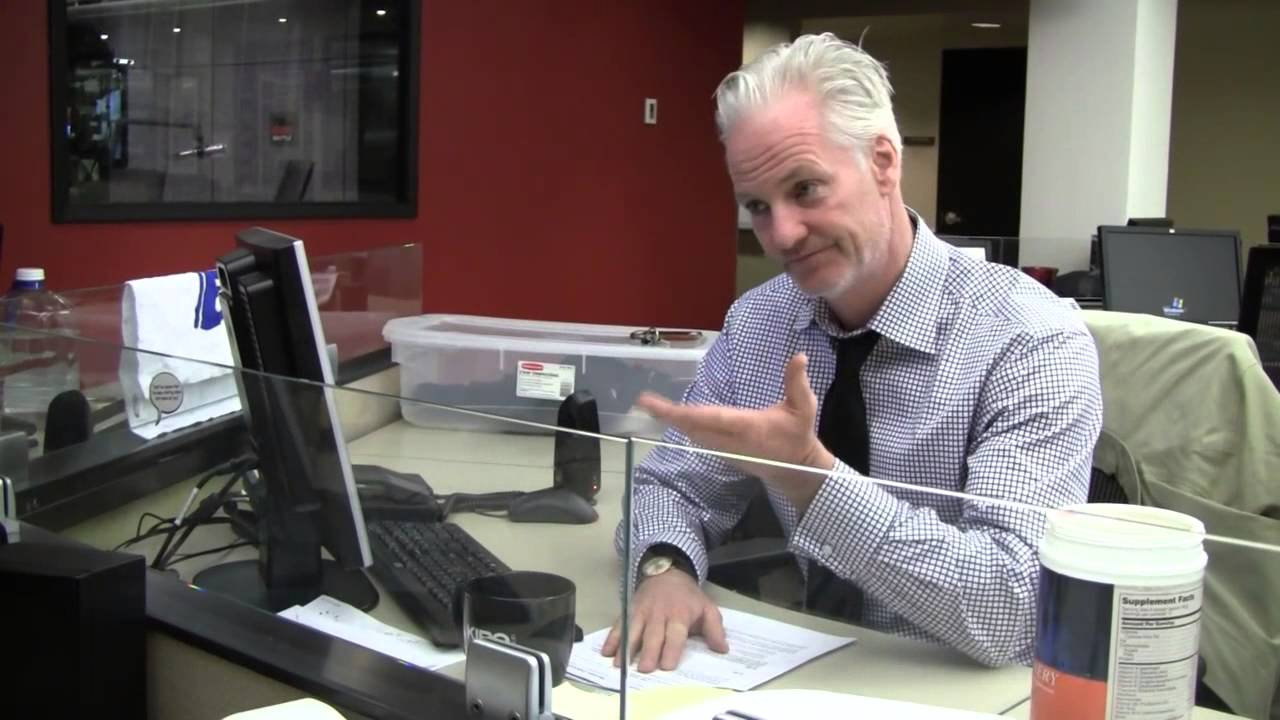 Tom Tangney takes a holiday - YouTube