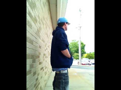Sagging at convenience store - YouTube