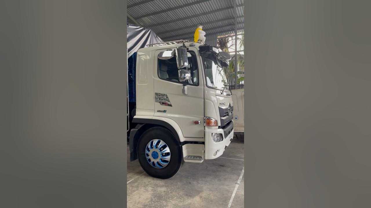Hino FG 8 tấn thùng nhôm Đà Lạt 8M6, lên xíu đồ chơi nhẹ nhàng #hino #xetai - YouTube