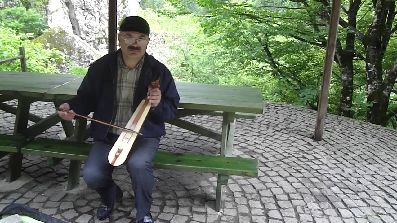 Ποντιακή Λύρα - YouTube