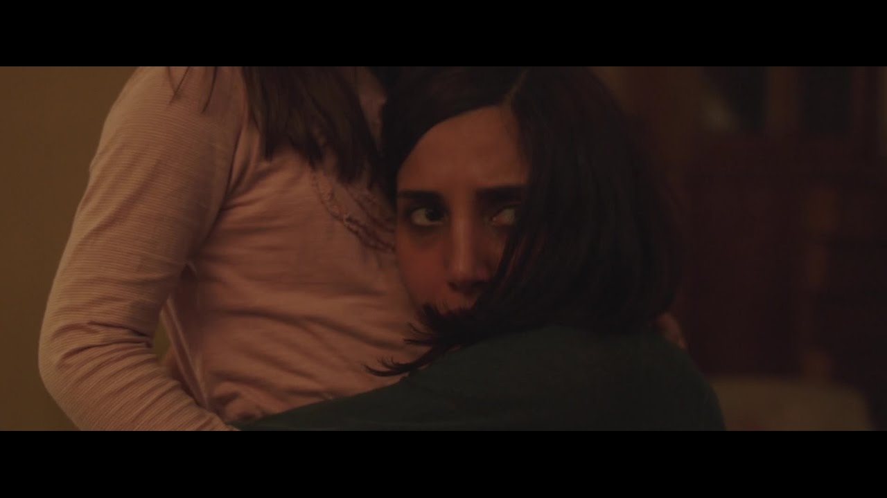 Adoro Terror - Under The Shadow ( Sob a Sombra ) 2016 - Trailer - YouTube