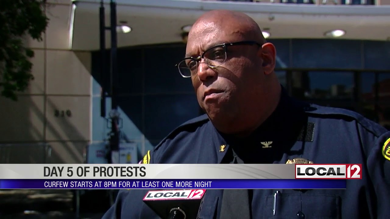 Cincinnati mayor extends curfew to Tuesday night - YouTube