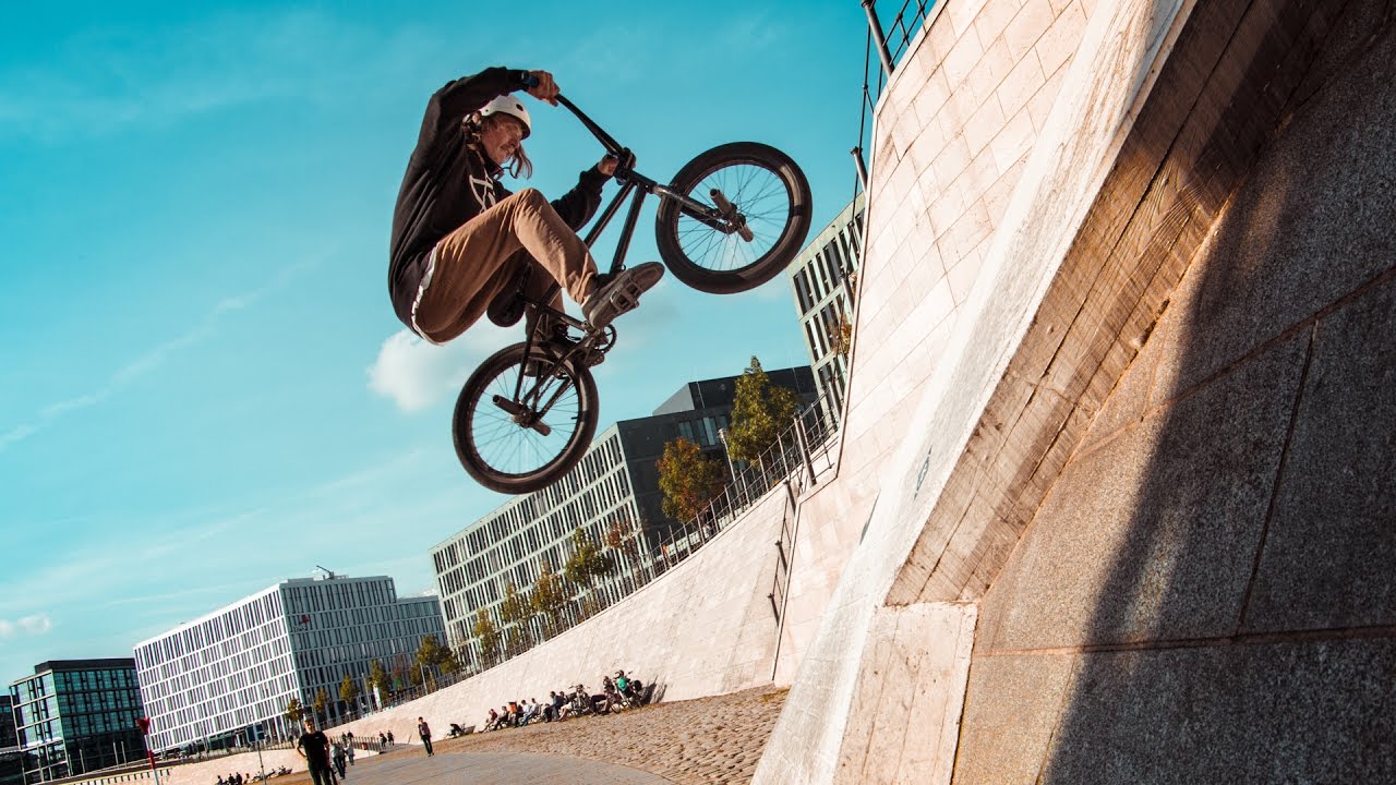 ACTIONPRO X8 - BMX Weekend | Wecamz - YouTube