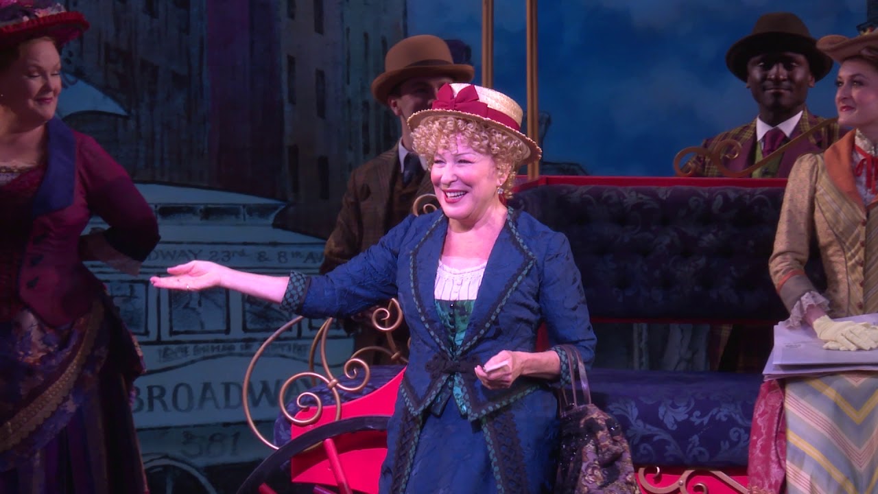 Massive ovation: Bette Midler back in Hello, Dolly! - YouTube