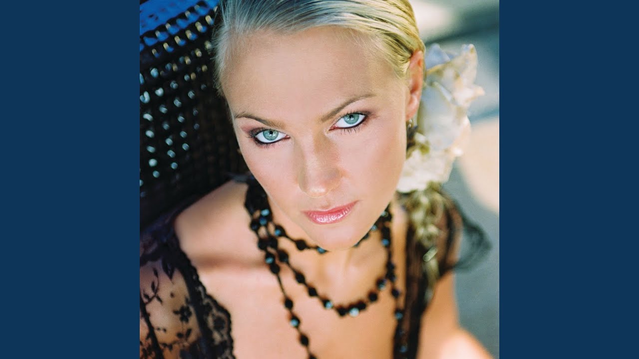 Voyage Voyage (Crew 7 Remix) - YouTube