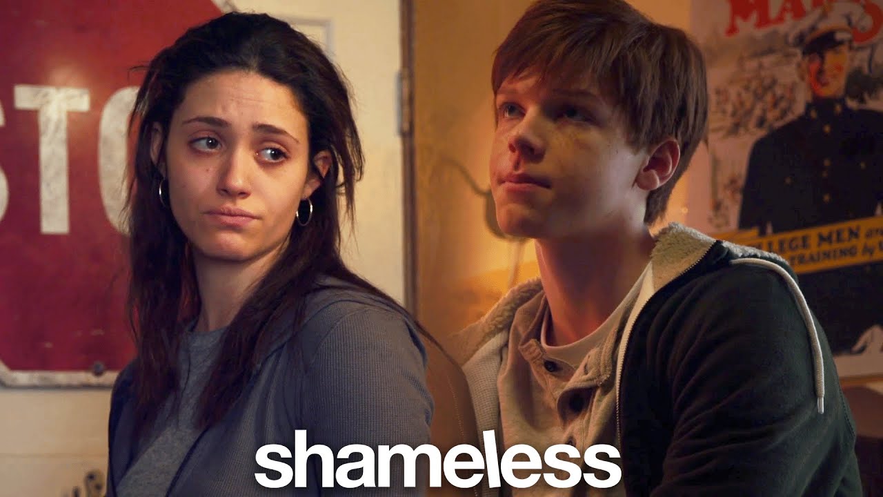 Ian Comes Out to Fiona | Shameless - YouTube