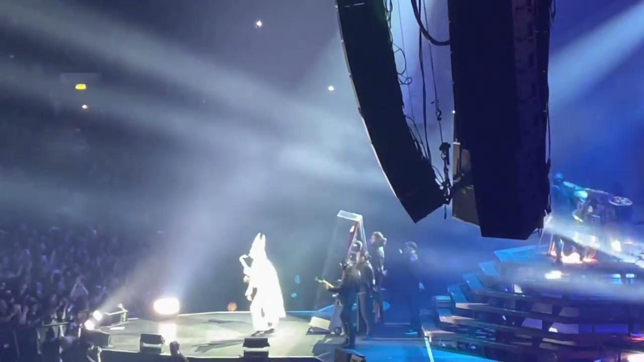 Ghost Imperatour “Papa Nihil’s Saxophone Solo” Live in Birmingham ...